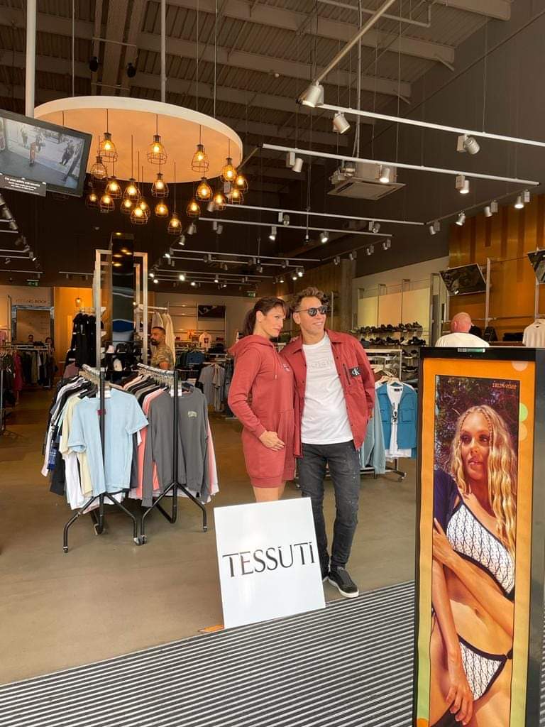 West Bromwich Pop Up Fashion Show – West Bromwich Business Improvement ... West Bromwich Pop Up Fashion Show – West Bromwich Business Improvement ...